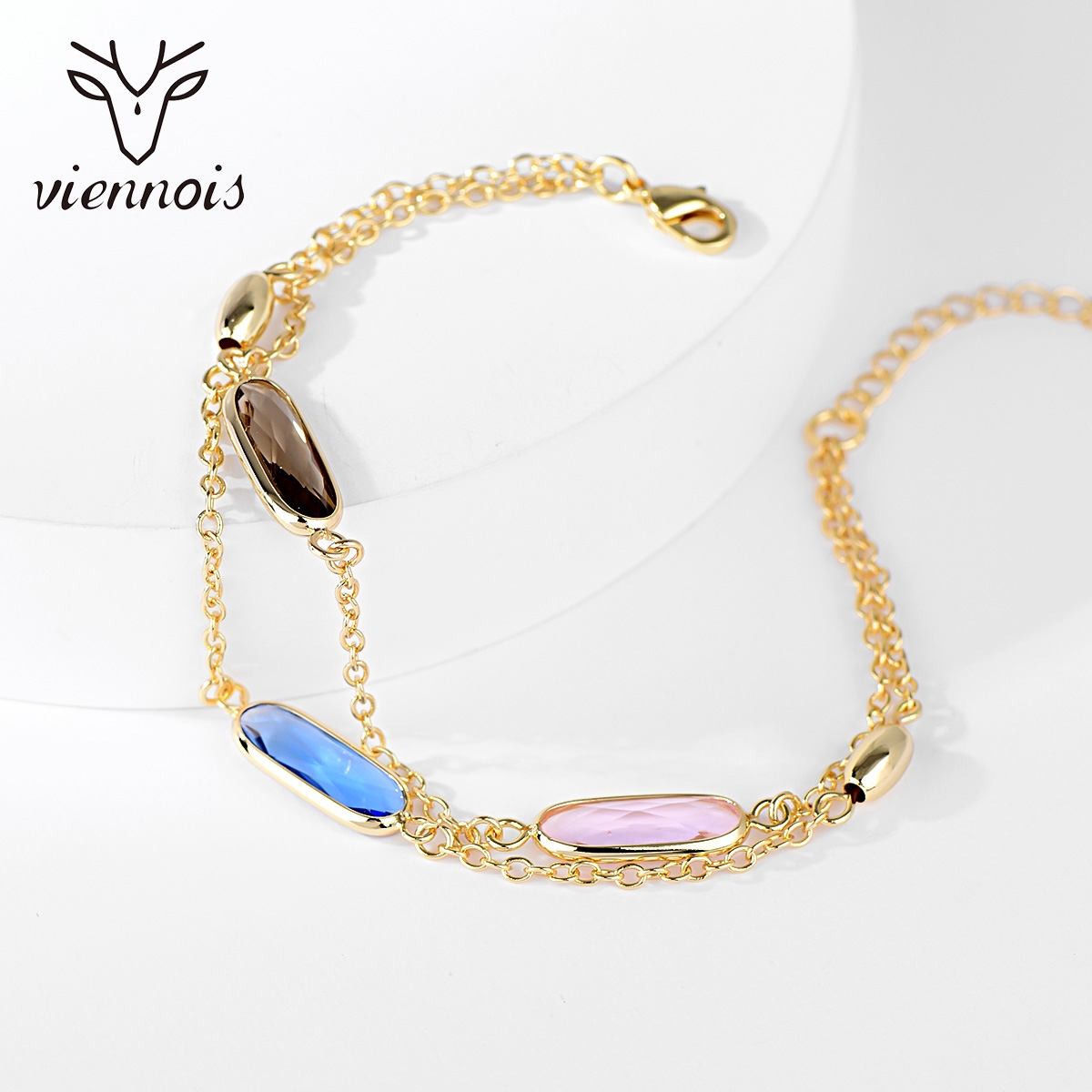 Classic Zinc Alloy Link & Chain Bracelet in Flattering Style